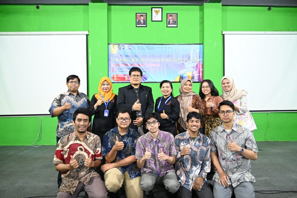 Puluhan Guru SMP di Depok Dapat Pelatihan Matematika UI